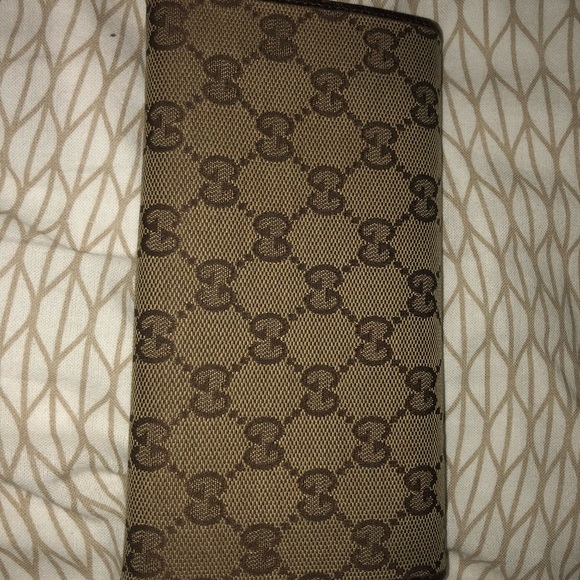 Gucci | Bags | Authentic Gucci Wallet | Poshmark